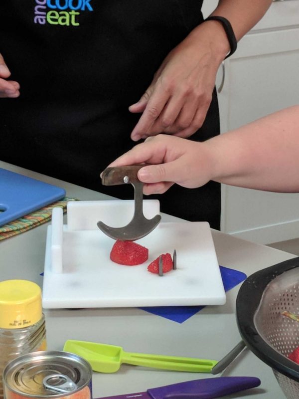 A Lesson in Adaptive Cooking Tools – Look, Cook, and Eat